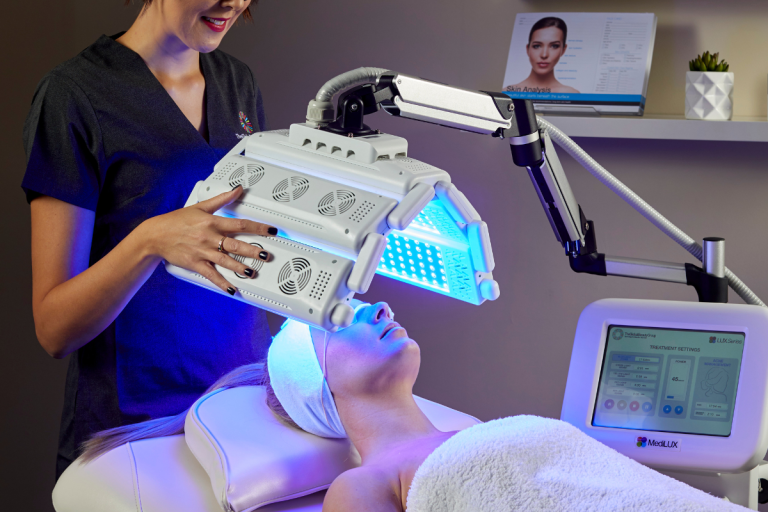 MediLUX: Advanced Medi-Aesthetic LED Machine Technology