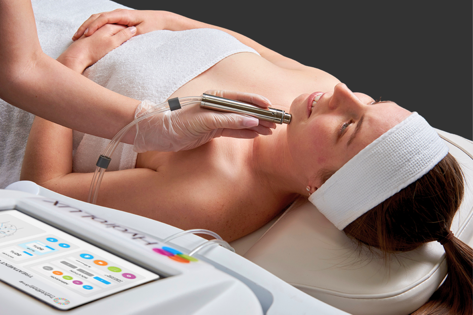 HydroLUX: Hydro + Microdermabrasion Machine Innovation